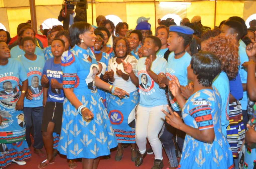 Executive extravagant; Malawi President Mutharika splashes MK18 million ...