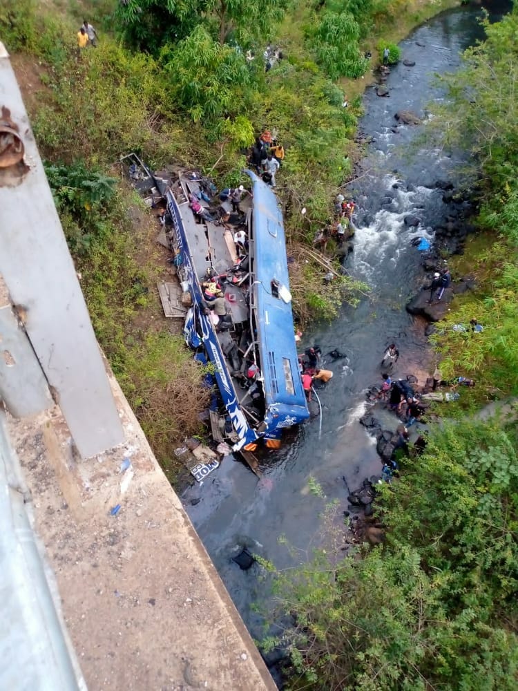 Tragic! Kenya's bus accident claims 30 lives - The Maravi Post